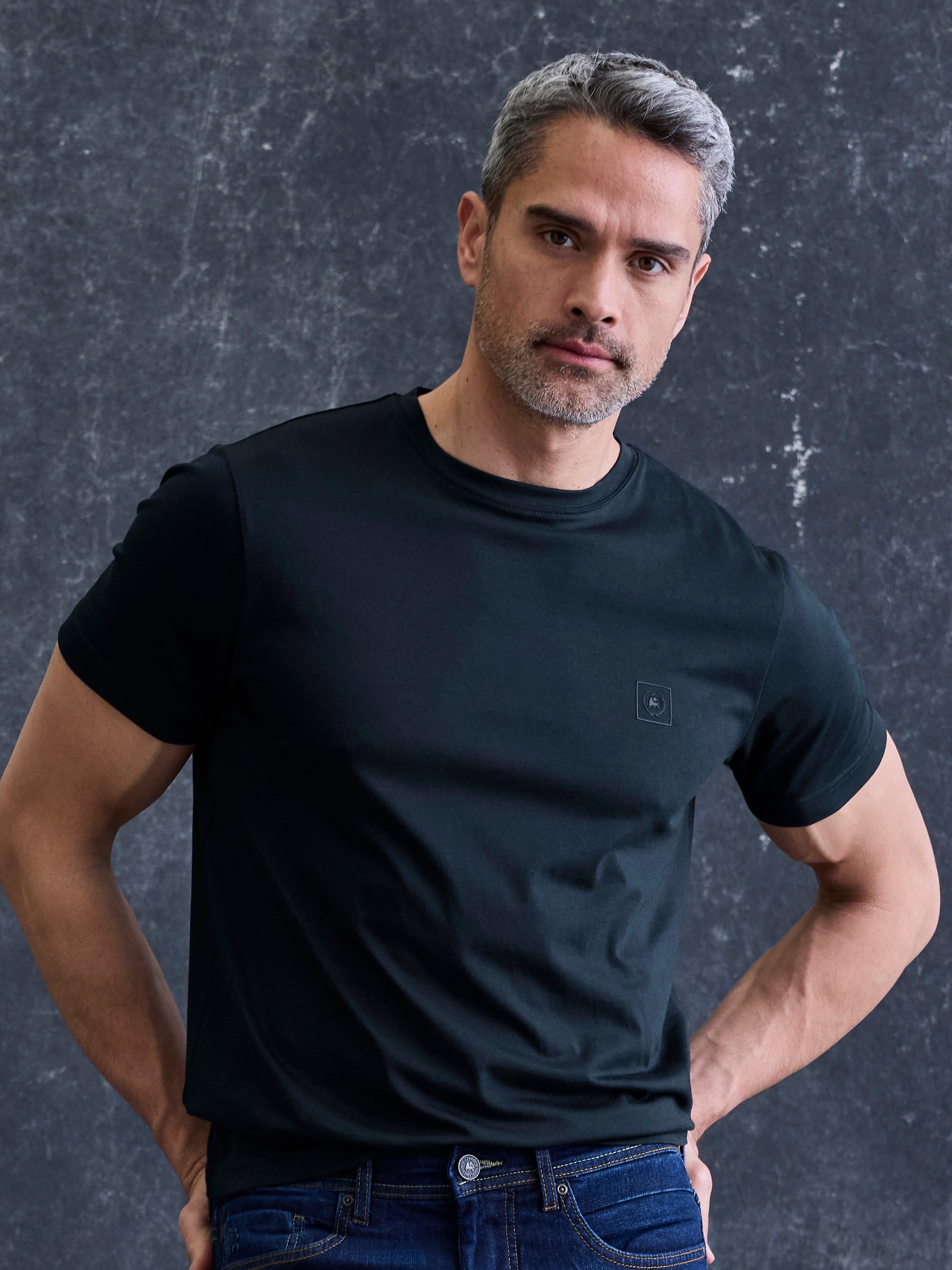 Premium Basic T-Shirt mit LERROS Logo-Print